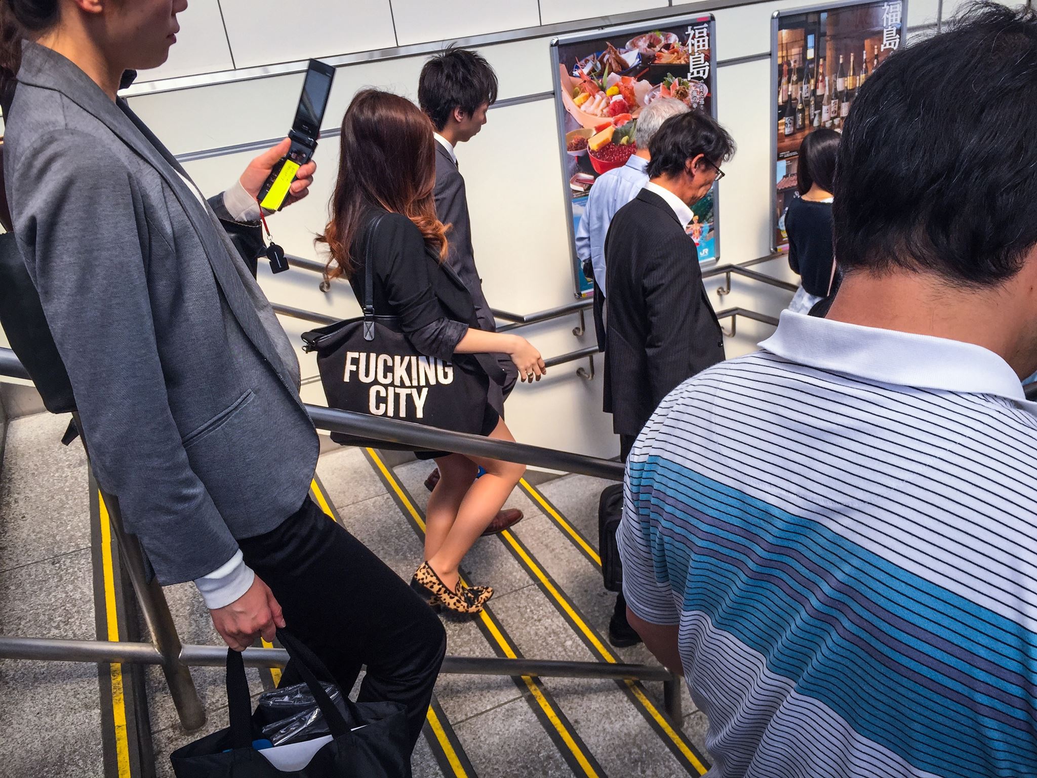 3b0b81af4dd78356035b5fe234f094d9